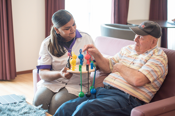 Stage in de ouderzorg | bij een erkend leerbedrijf | WelThuis